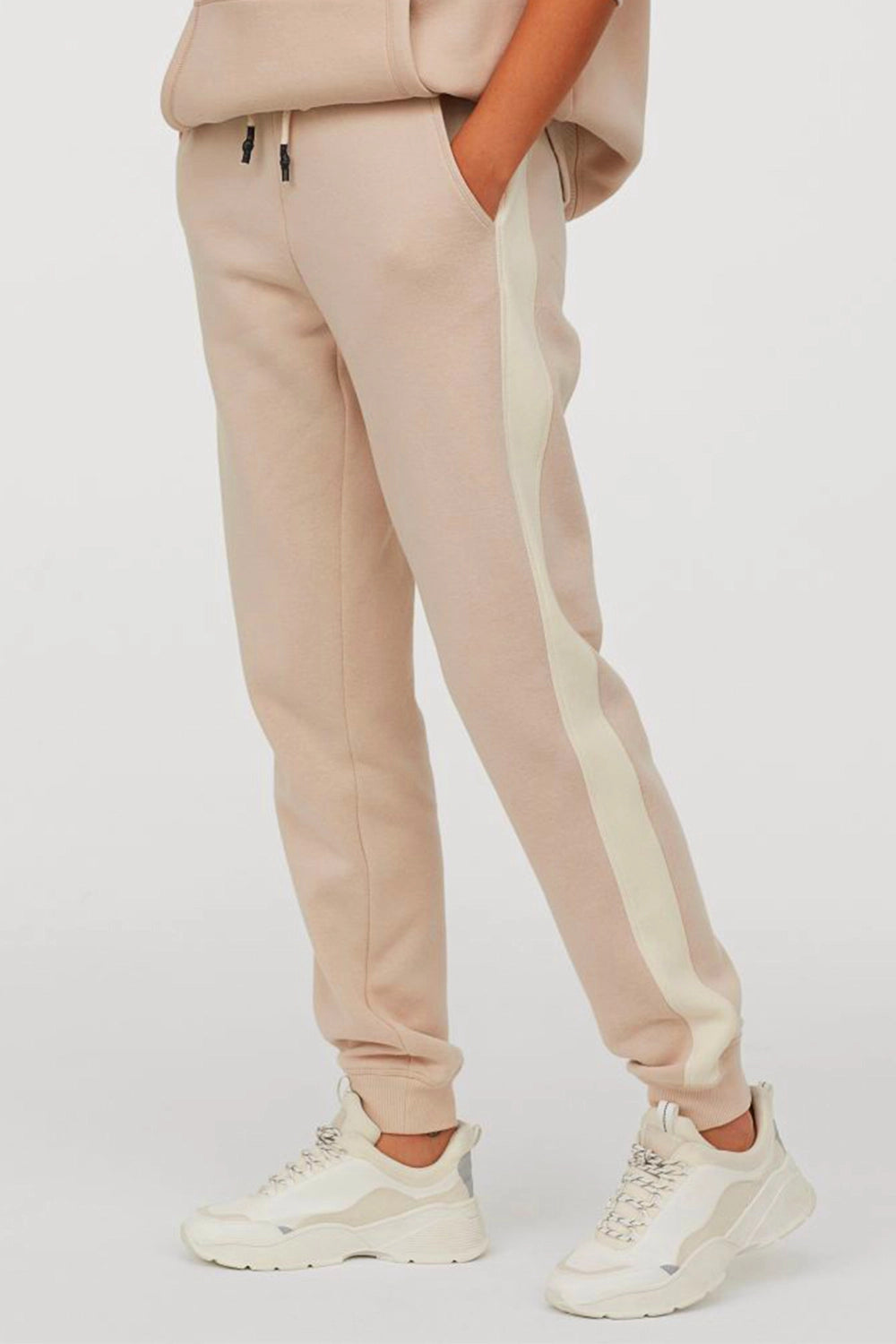 How to Style Joggers: Your Comprehensive Guide - Nobero